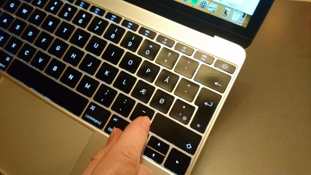 Bindestreg eller tankestreg? Ved du, hvad forskellen er?